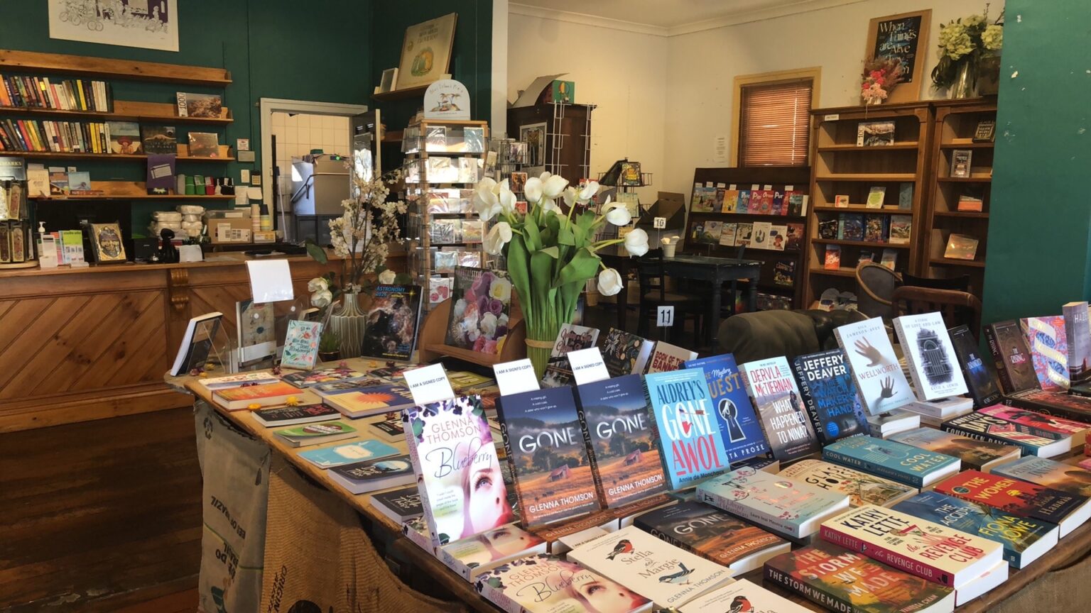 15 of the Best Bookstore Cafes In Australia - The Modern Muse Magazine